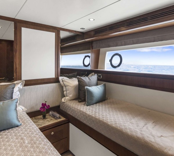 OCEAN ROSE Yacht Charter Details, Ocean Alexander | CHARTERWORLD Luxury ...